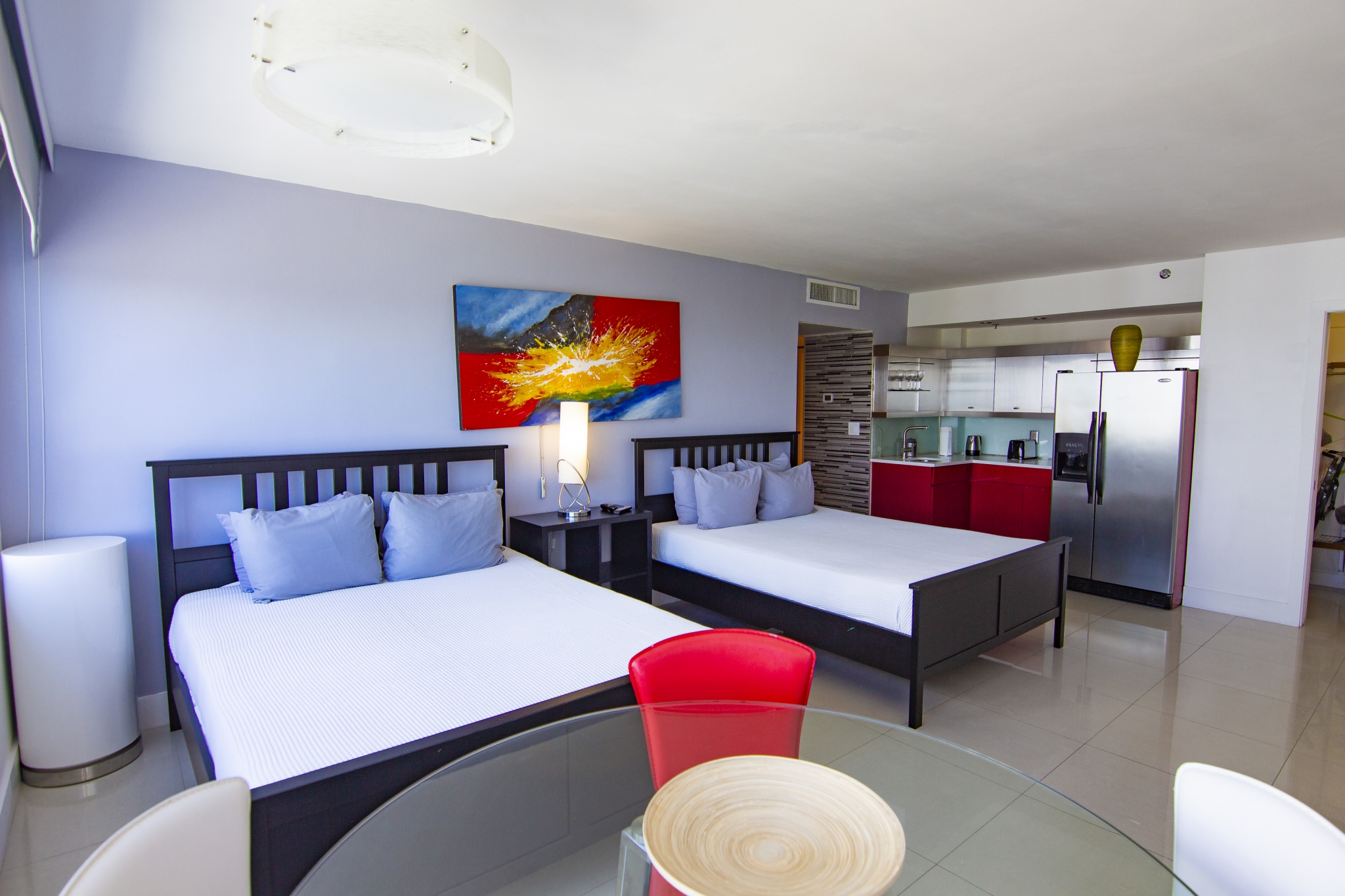 Miami Beach Vacation Apartment with Beach Access, Parking, Wifi